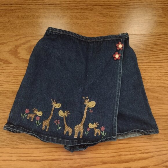 Amy Byer | Bottoms | 6 Graphic Wraparound Skort Amy Byer | Poshmark